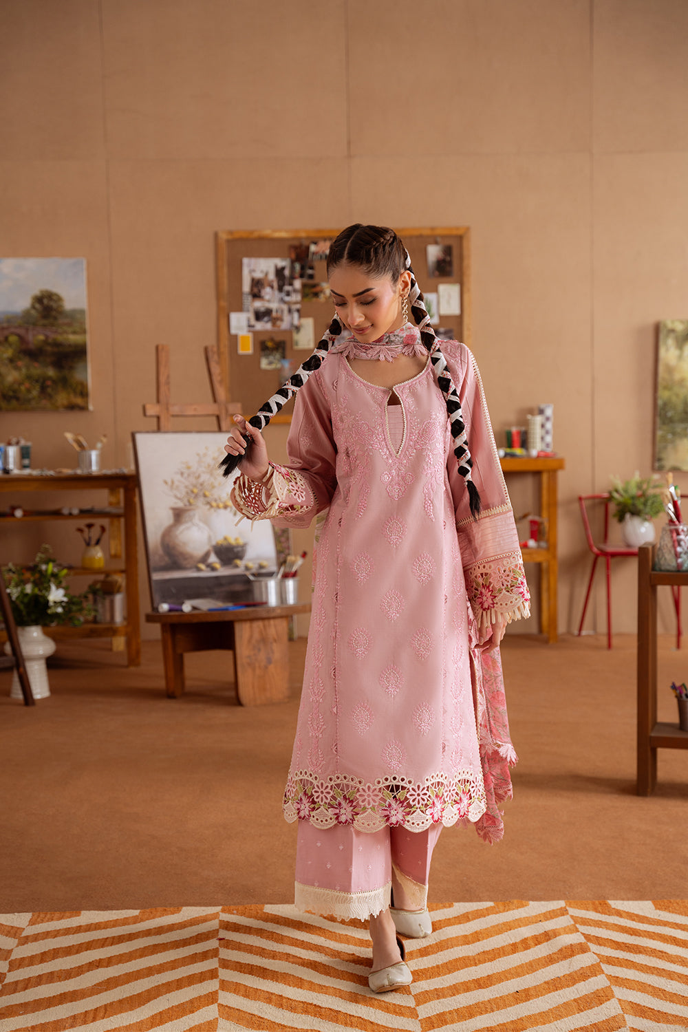 LEYLA-B-SRL25-04 – Heer Rang